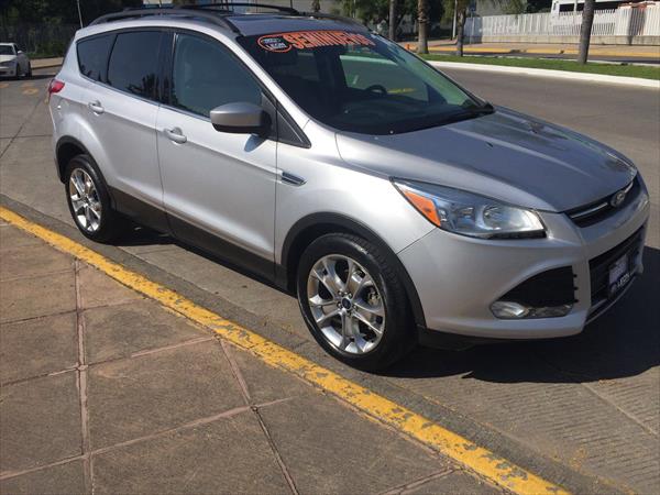 Ford León Martinica | Distribuidor autorizado Ford