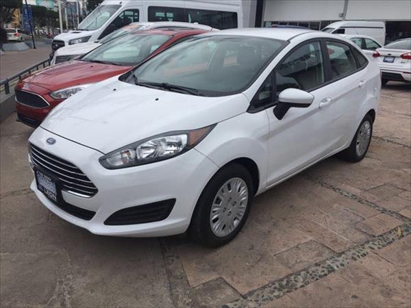 Ford León Martinica | Distribuidor autorizado Ford